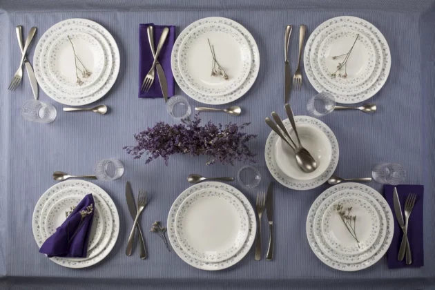 סט צלחות קורנינג 18 חלקים, Lilac Blush - מבית Corelle® Corning - קואלה ...